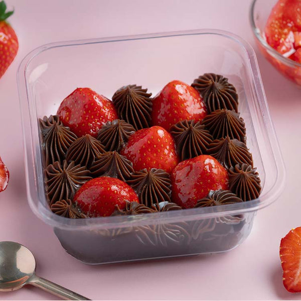 Order Strawberry Chocolate Tub (190g) at Best Prices in India | Theobroma