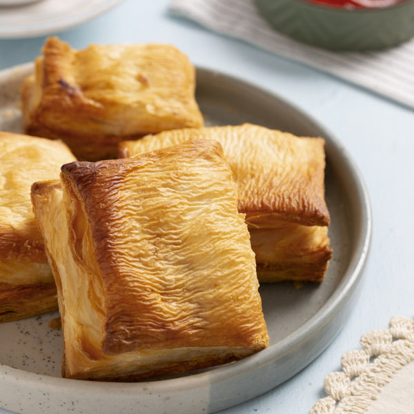 Spicy Paneer Puff: Order Paneer Butter Puff at Best Price Online in ...